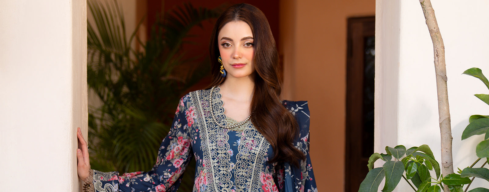 Pret & Festive Wear – Exclusive Styles at Myeesha