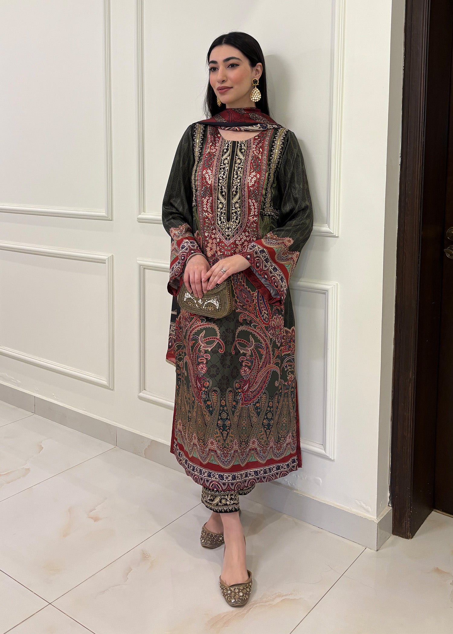 Amina Sultan - Client Diary